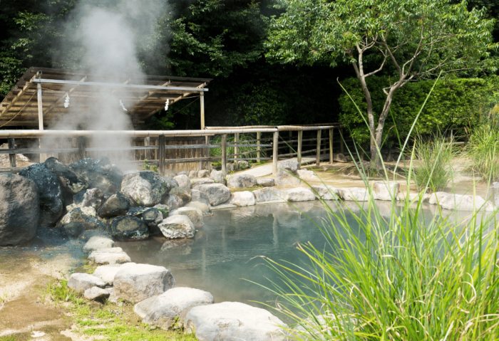 Japanese Hot Springs: Relax in a Traditional Onsen - YouFoundSarah