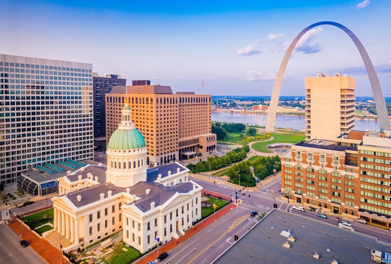 36 Hours in St. Louis: Your Go To Itinerary [2021] - YouFoundSarah